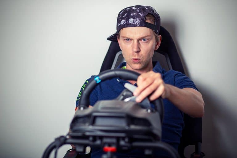 Pro-Grade F1 Simulators Ranked for 2025: Performance, Motion & Price ...